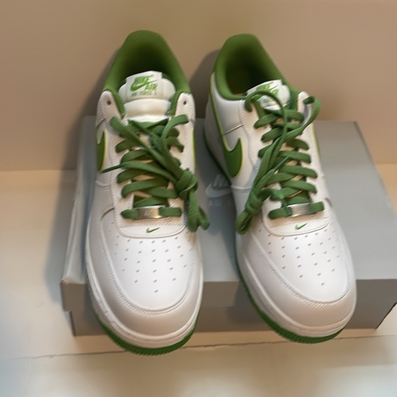 Nike | Shoes | Nike Air Force Low 7 White Chlorophyll Green Men New ...